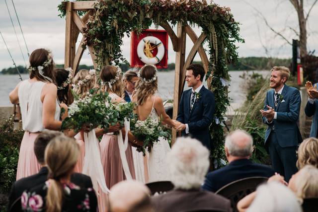 8 Stunning Outdoor Wedding Venues in Montreal
