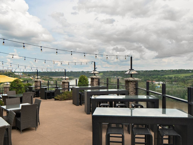 7 Amazing Small Wedding Venues in Edmonton
