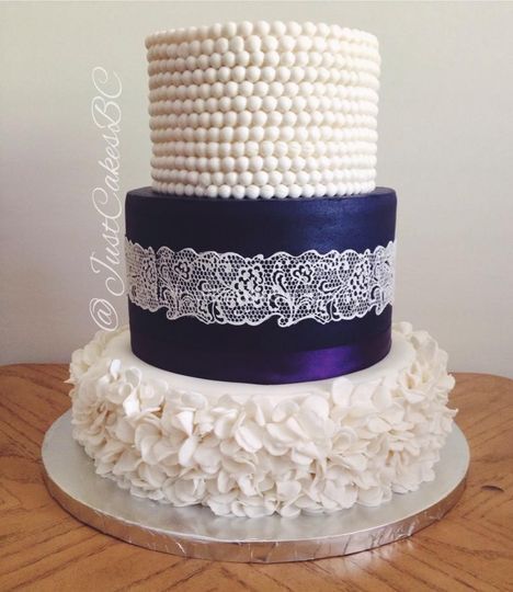 Just Cakes - Wedding Cake - Surrey - Weddingwire.ca