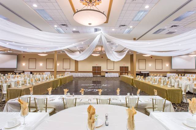 Victoria Inn Hotel & Convention Centre - Reviews, Photos & Deals 2026 ...