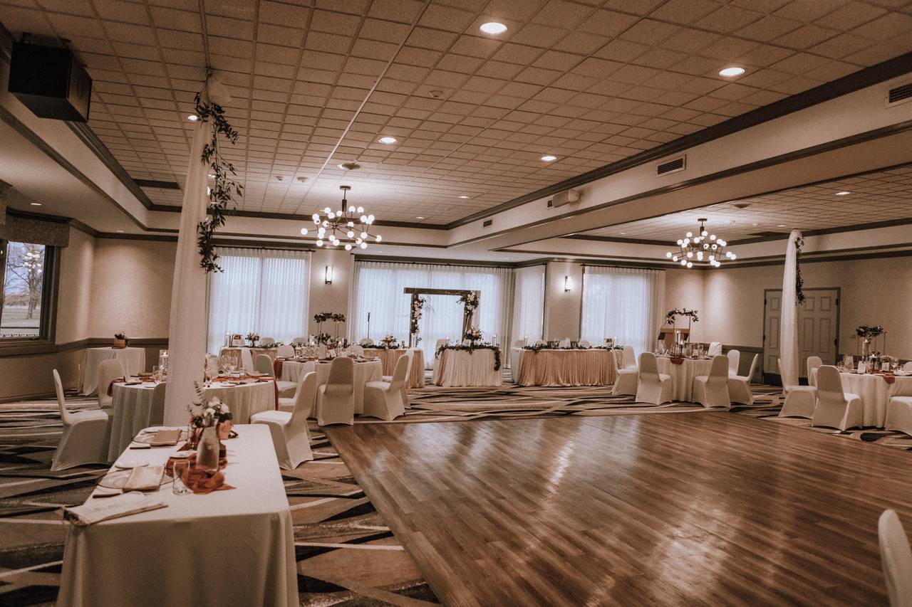 Bel Acres Golf and Country Club - Reviews, Photos & Deals 2026 ...