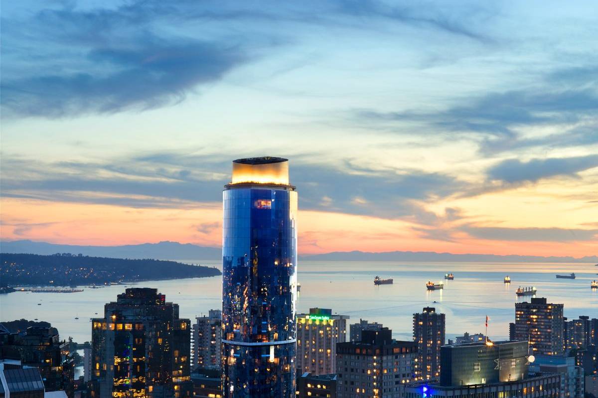 Sheraton Vancouver Wall Centre Hotel - Reviews, Photos & Deals 2026 ...