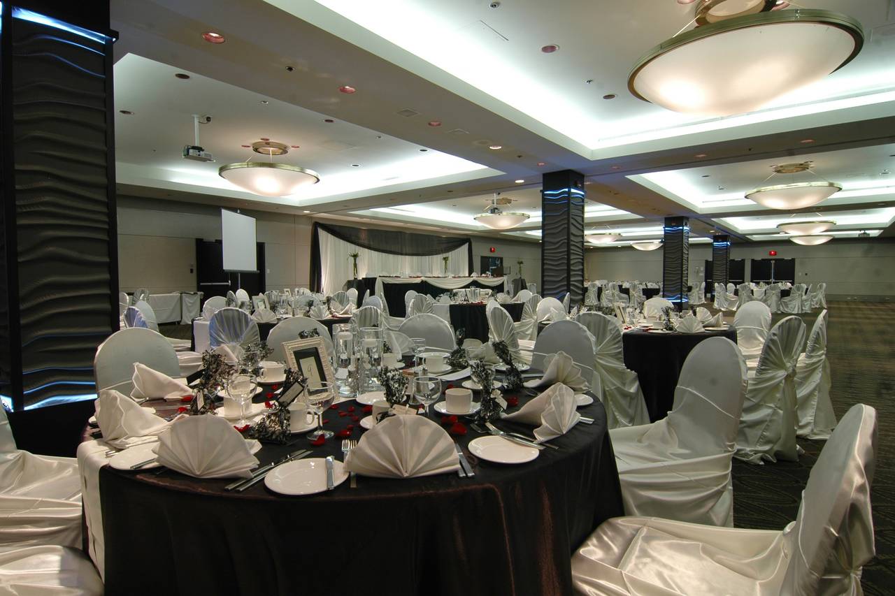 Delta Edmonton Centre Suite Hotel - Venue - Edmonton - Weddingwire.ca