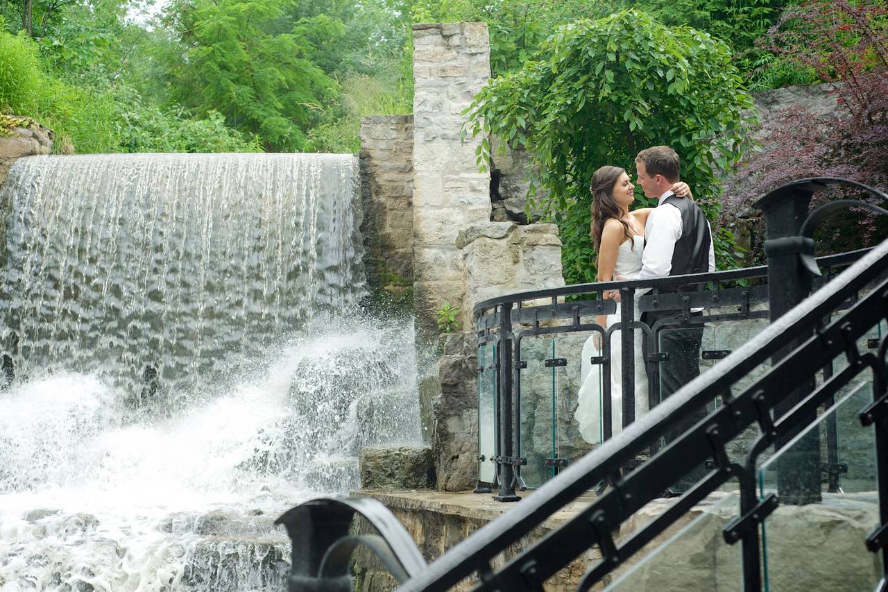 Ancaster Mill - Reviews, Photos & Deals 2026 - Ancaster - Weddingwire.ca