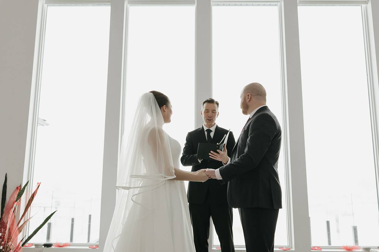 I Love Weddings - Officiant - Calgary - Weddingwire.ca