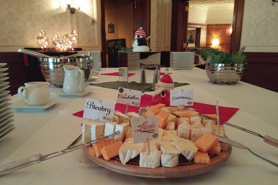 Vimy Officers' Mess - Reviews, Photos & Deals 2026 - Kingston ...