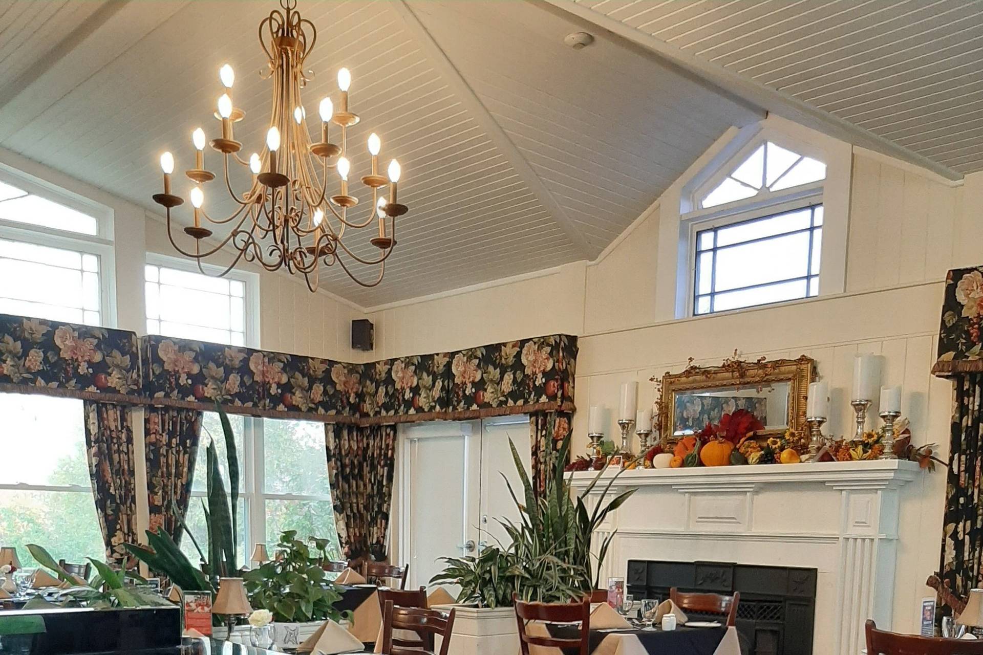 The Waring House - Reviews, Photos & Deals 2026 - Prince Edward County ...
