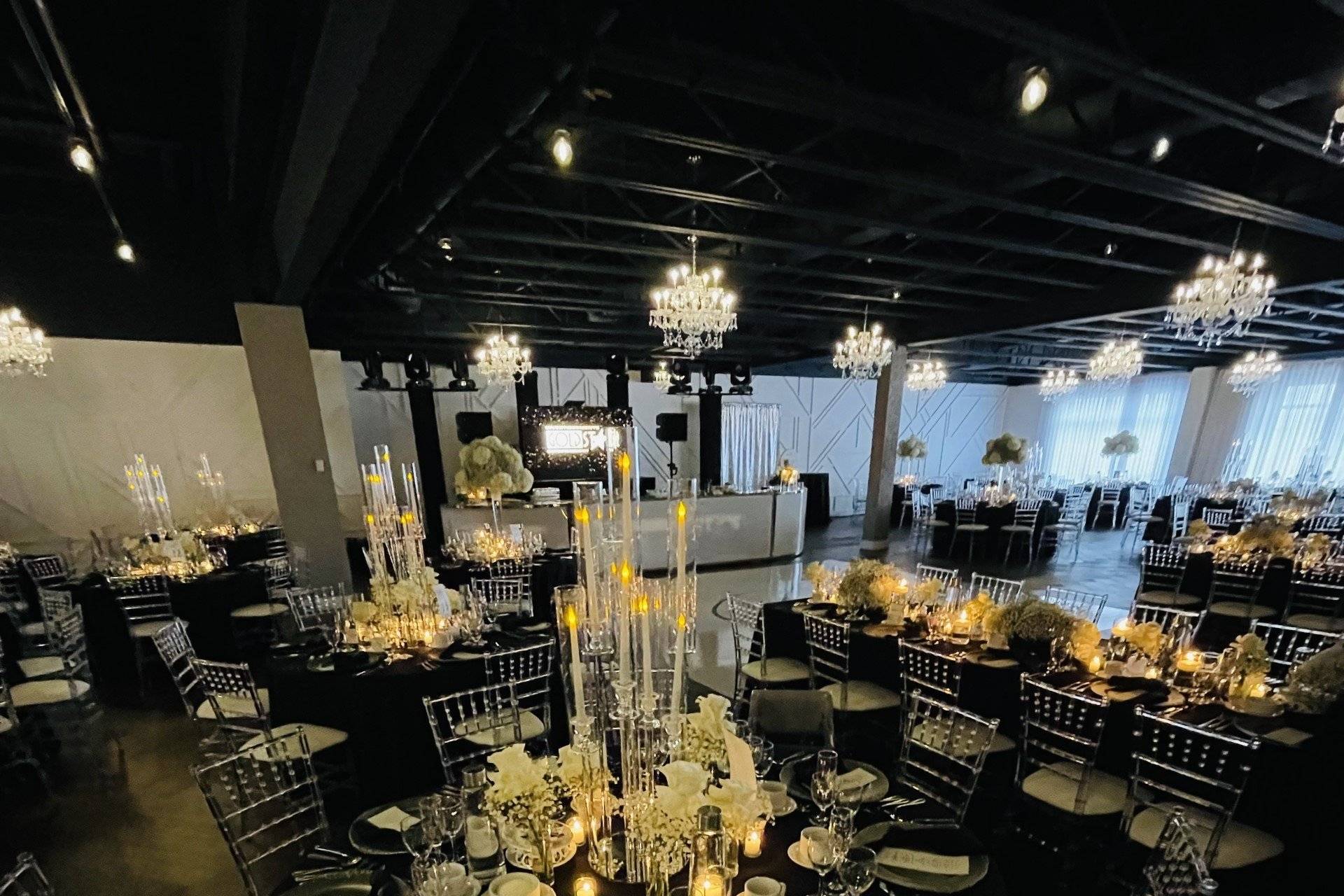 Prima Luna Salle De Reception - Reviews, Photos & Deals 2026 - Montreal ...